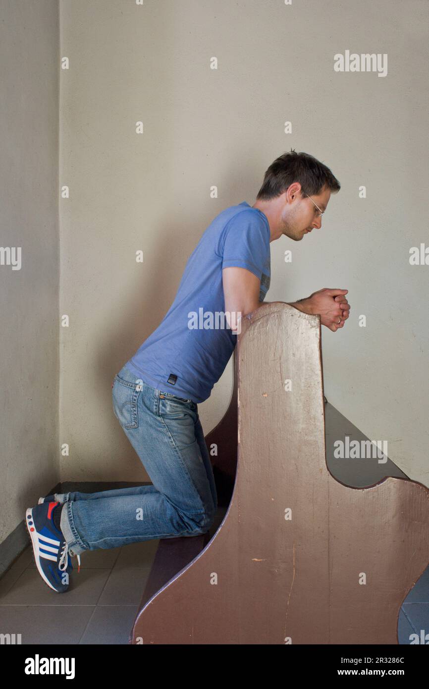 Calling all to worship hi-res stock photography and images - Alamy