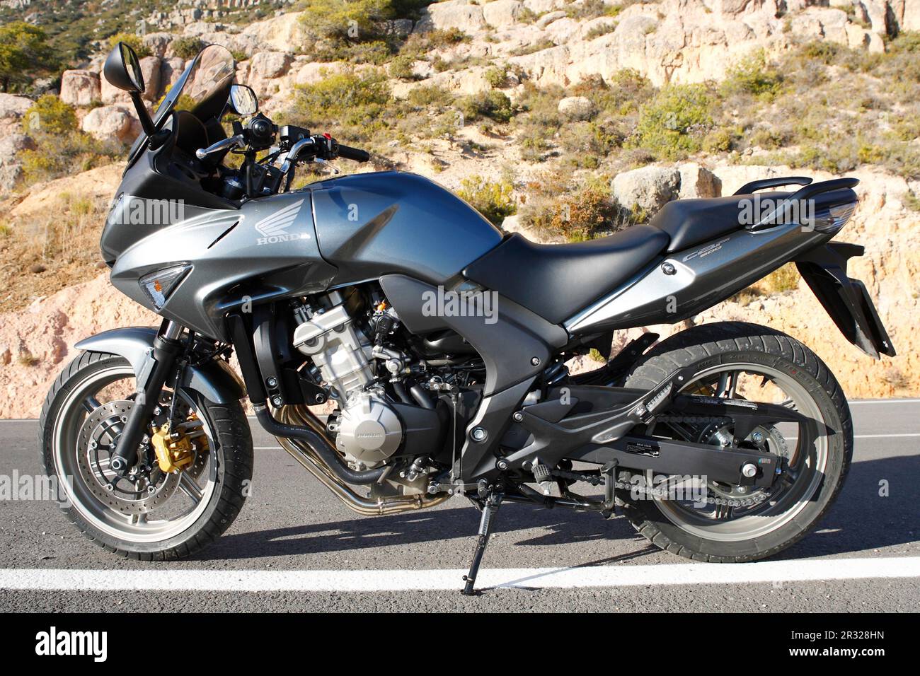Honda CBF 600 Stock Photo - Alamy