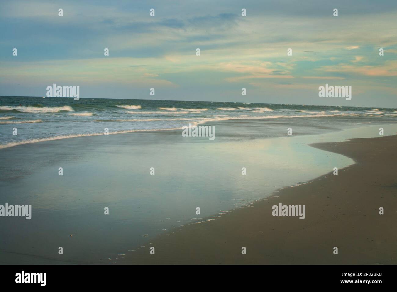 Sandy Beach at Sunset, Tybee Island, Beorgia Stock Photo - Alamy
