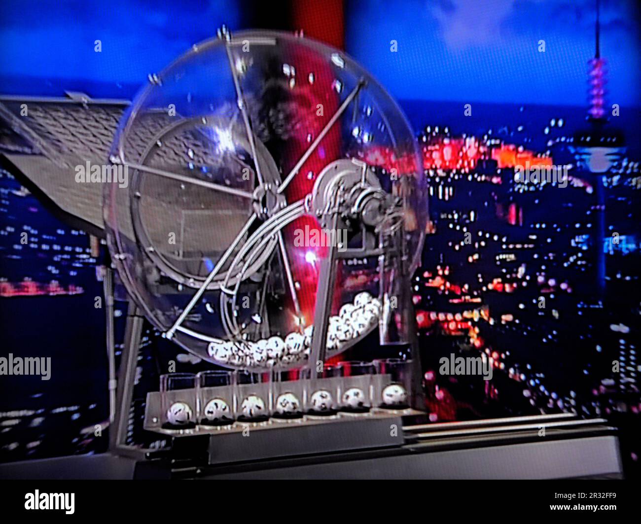 Drawing of the lottery numbers Stock Photo - Alamy