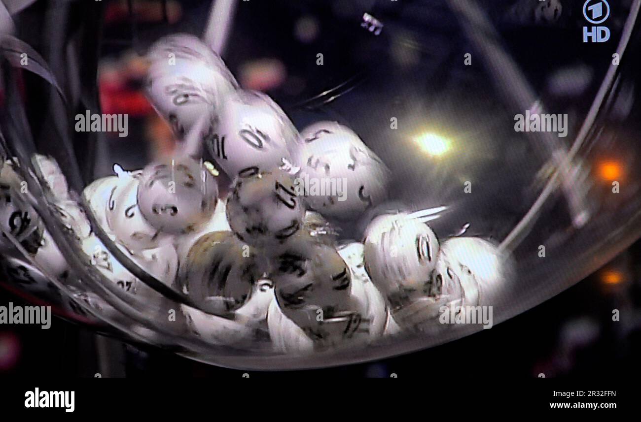 Drawing of the lottery numbers Stock Photo - Alamy