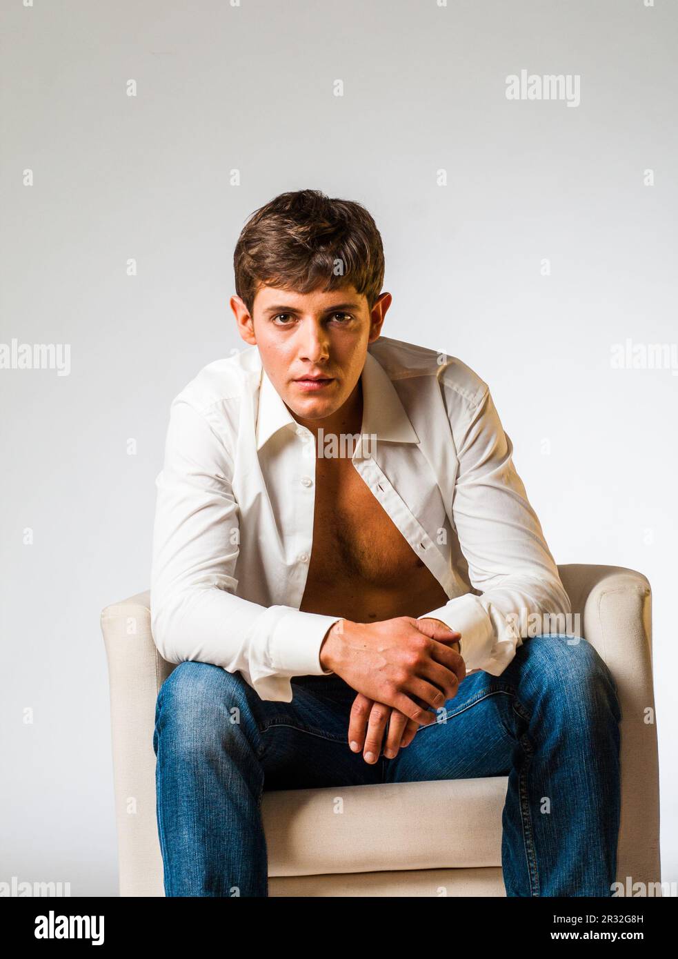 Sedentary man hi-res stock photography and images - Alamy