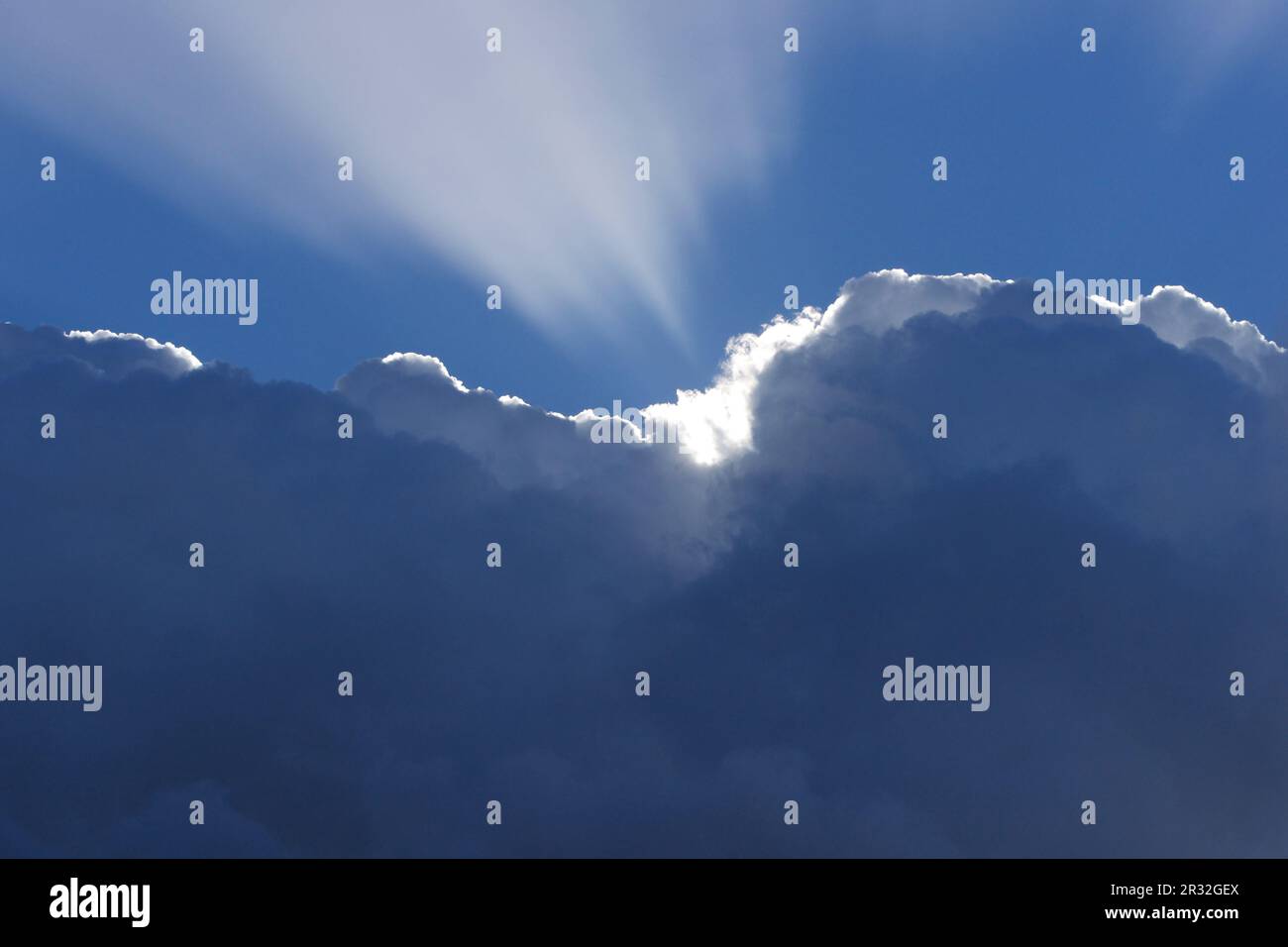 Cloudburst hi-res stock photography and images - Alamy
