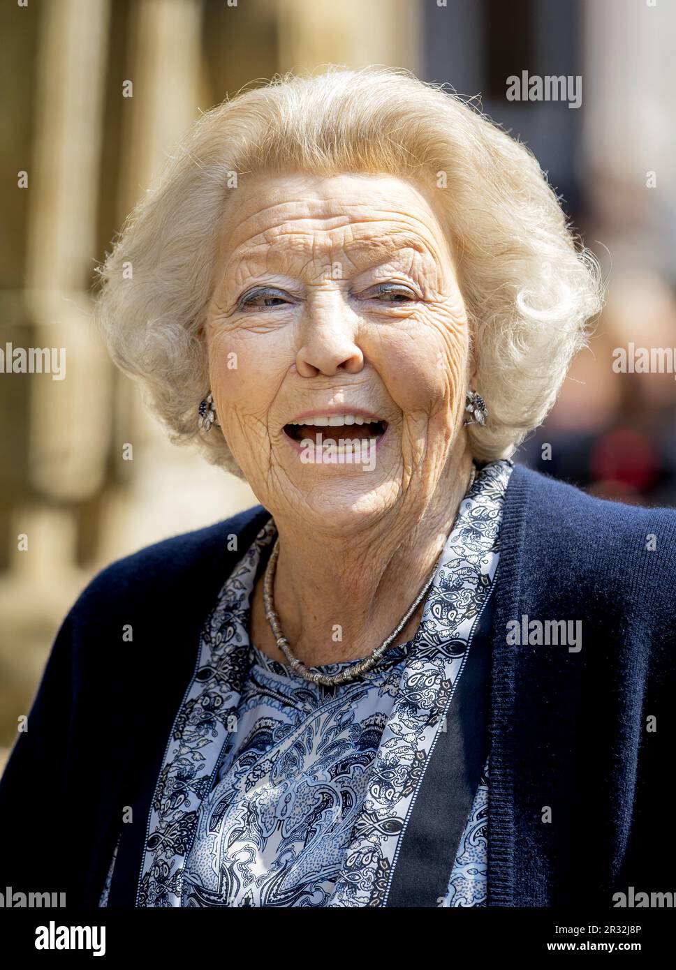 LEAD - Princess Beatrix arrives at the Leiden town hall for the ...