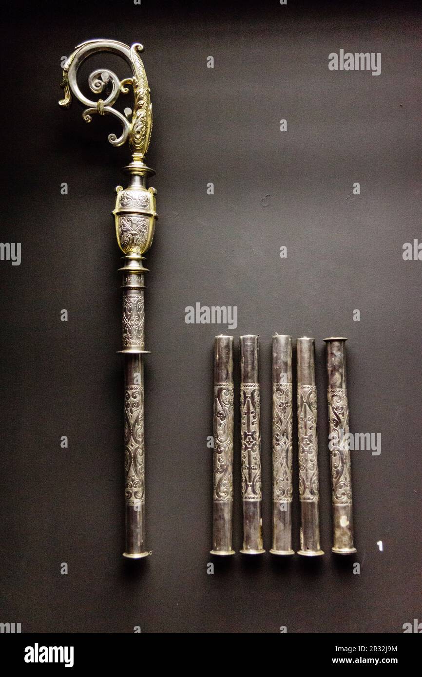 baculo de plata, siglo XVIII, Ermita de Sao Bras, museo de Evora,Evora ...