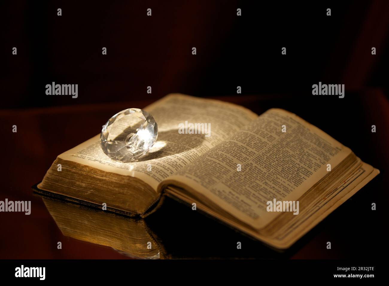 The Holy bible Stock Photo - Alamy