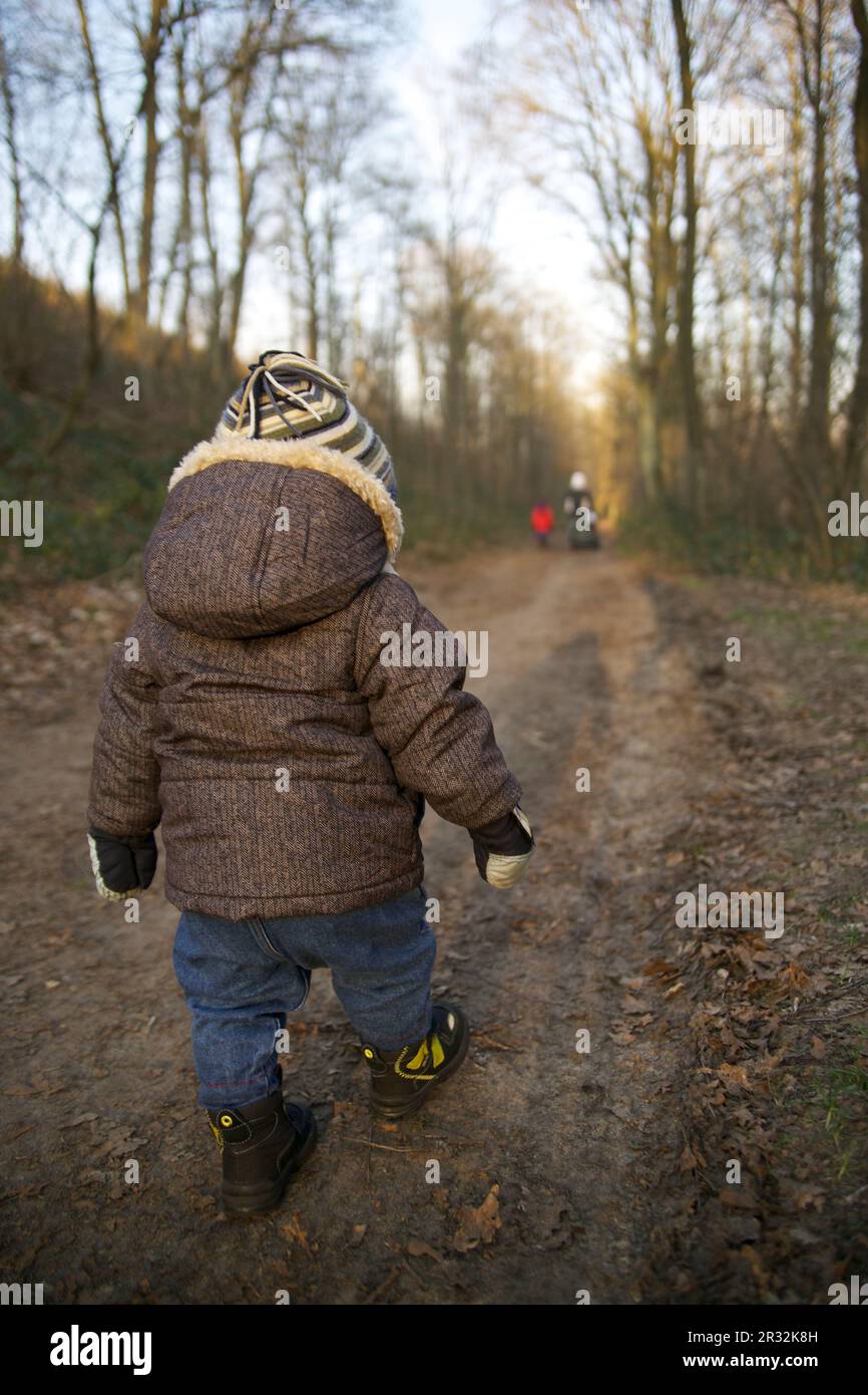 Left to wait hi-res stock photography and images - Alamy