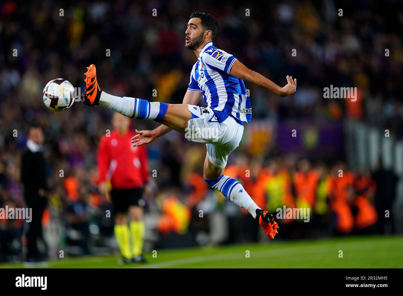 Mikel Merino of Real Sociedad during the La Liga match between FC ...