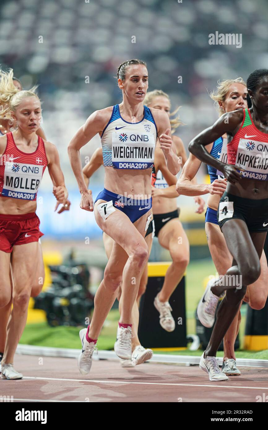 Laura Weightman running the 5000m at the 2019 World Athletics ...