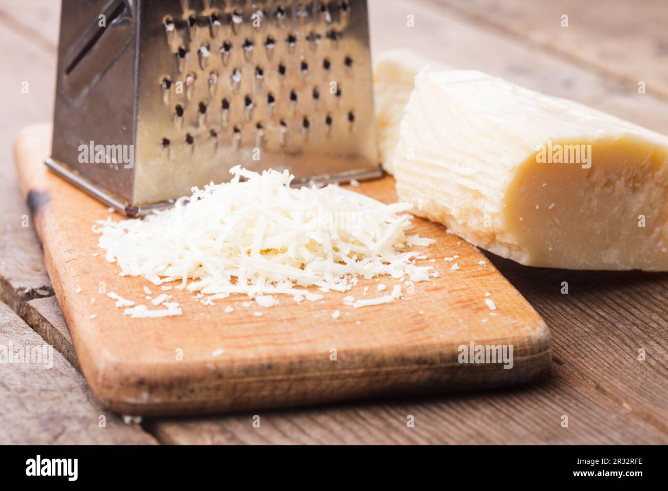 Grated Parmesan cheese Stock Photo - Alamy