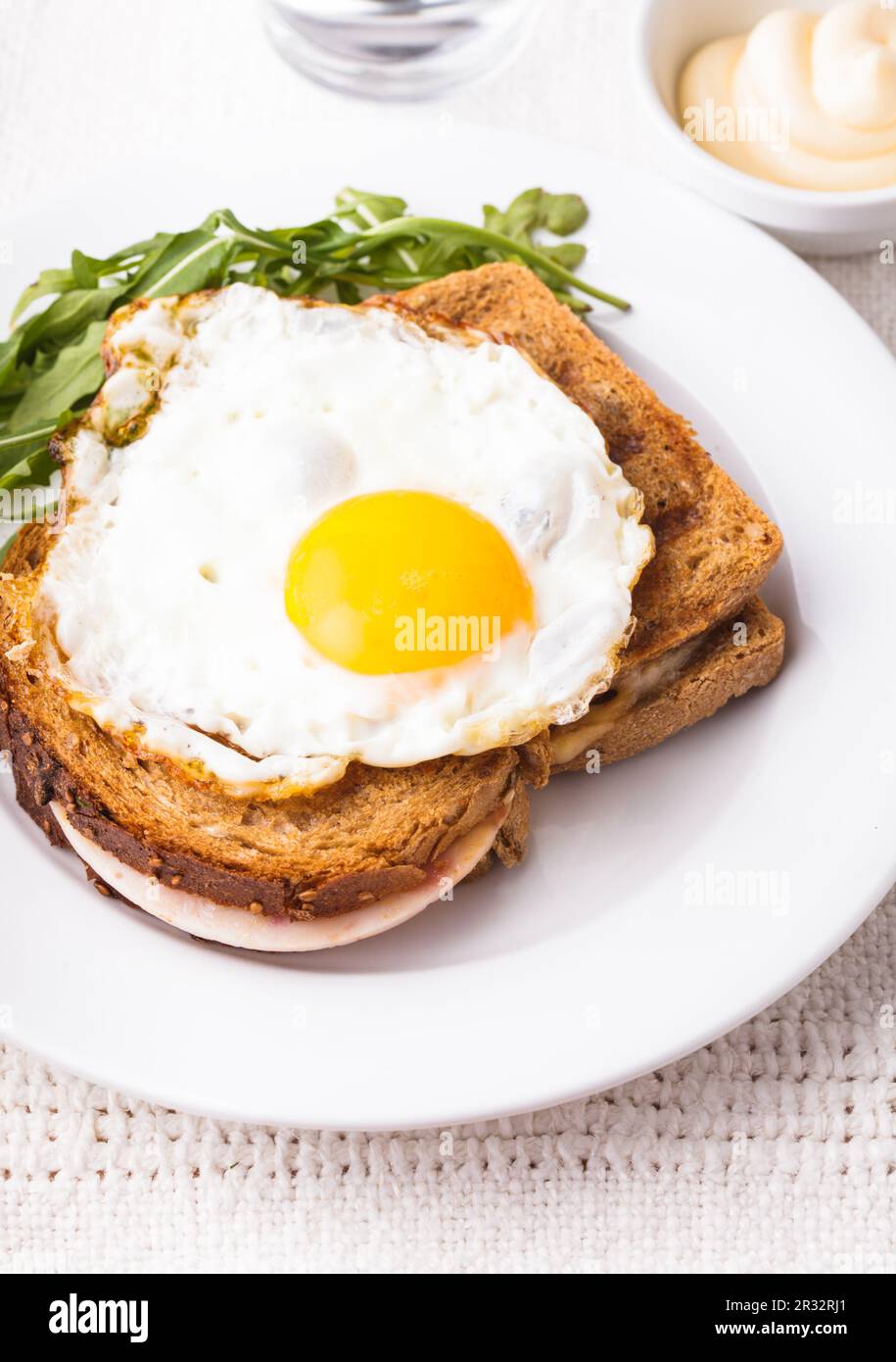 Croque madame hi-res stock photography and images - Alamy
