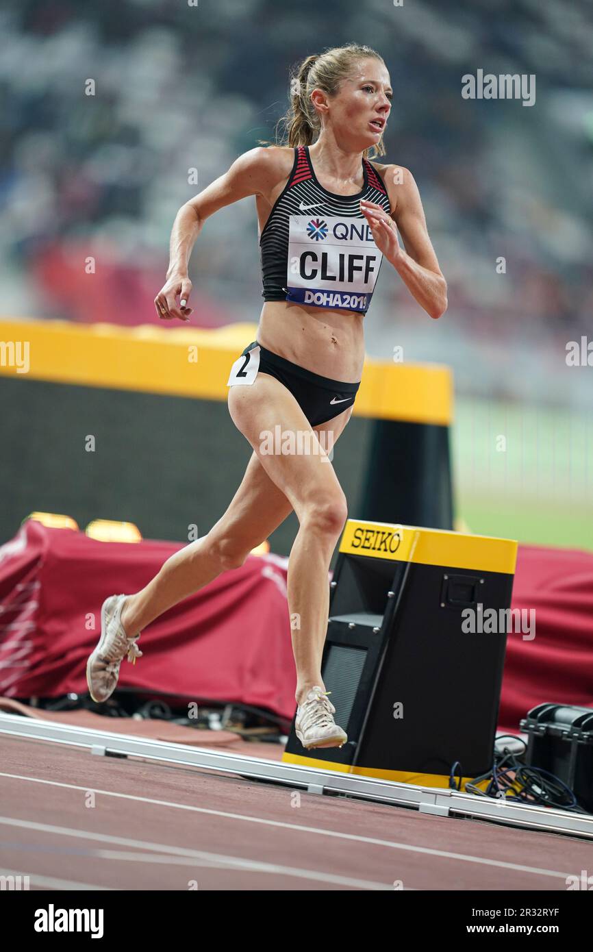 Rachel Cliff running the 5000m at the 2019 World Athletics ...