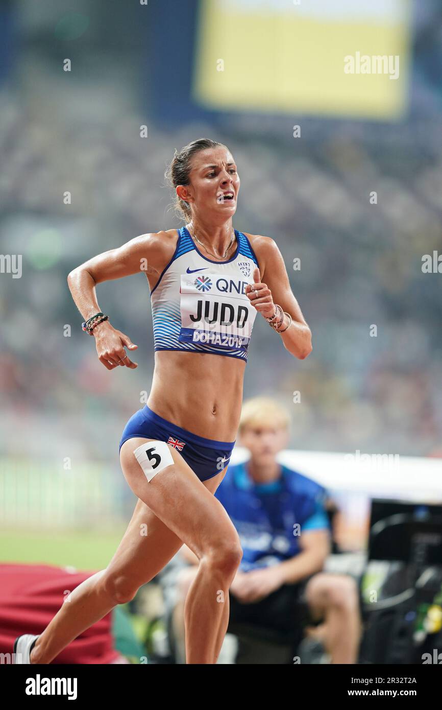 Jessica Judd running the 5000m at the 2019 World Athletics ...