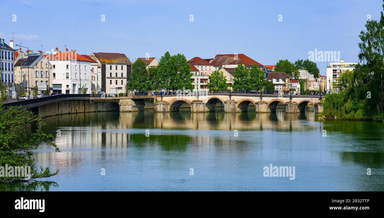 Marne river hi-res stock photography and images - Alamy