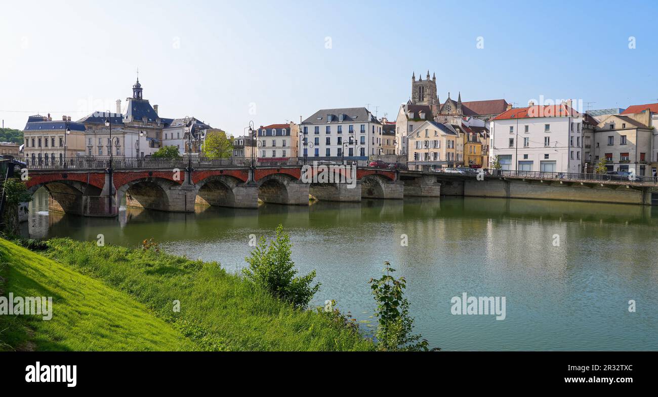 River marne france hi-res stock photography and images - Alamy