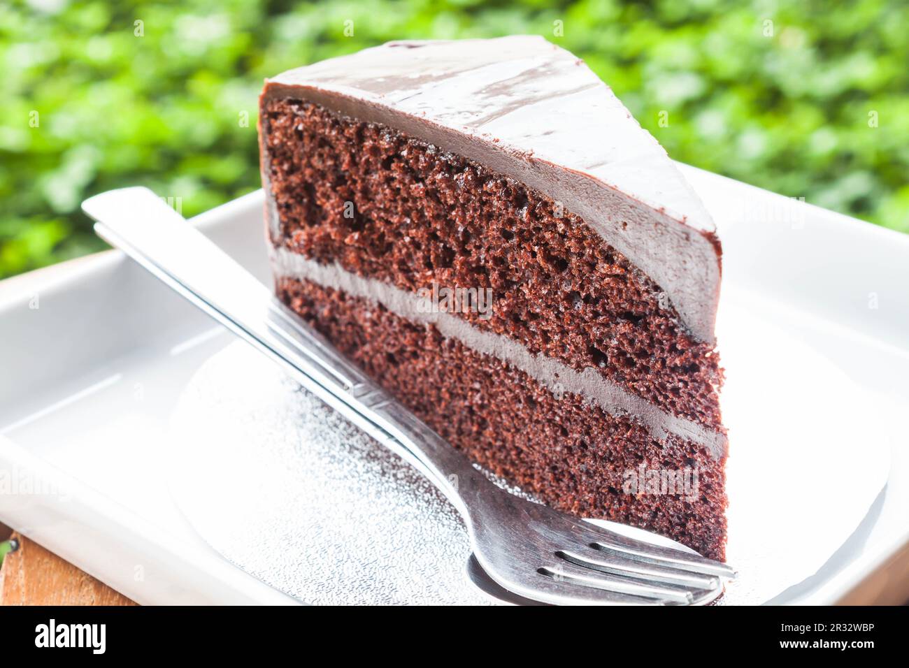 Chiffon layers hi-res stock photography and images - Alamy