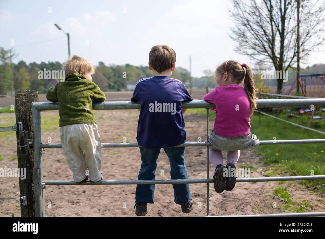 Riding kids hi-res stock photography and images - Alamy