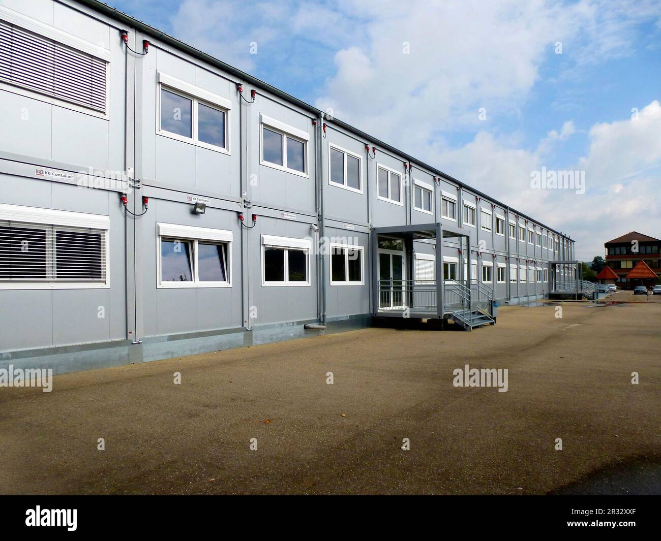 Container school hi-res stock photography and images - Alamy