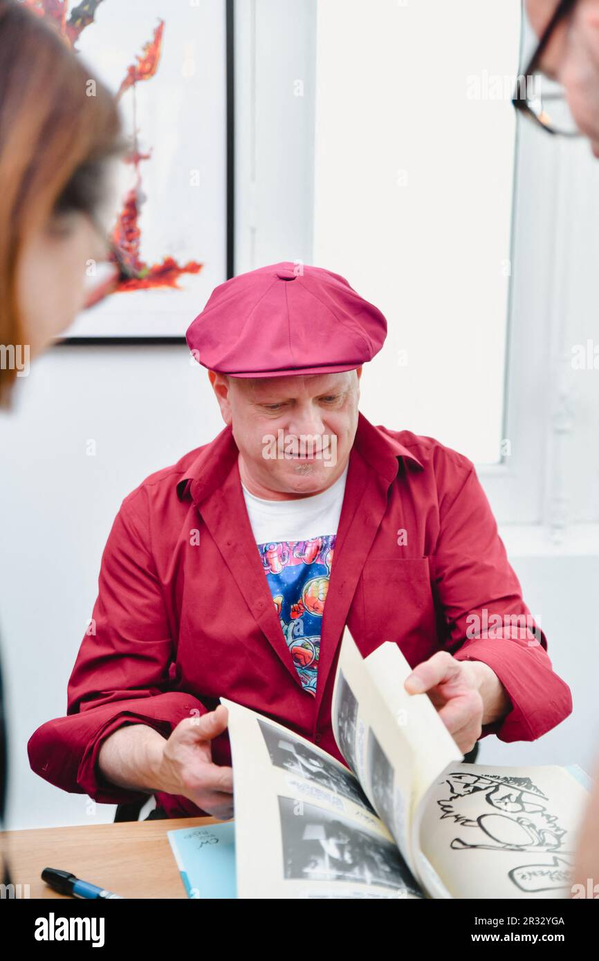 From 21 to 28 of May 2023, Mark Bode performs during his exhibition "Mark et Vaughn Bode : 50 ...