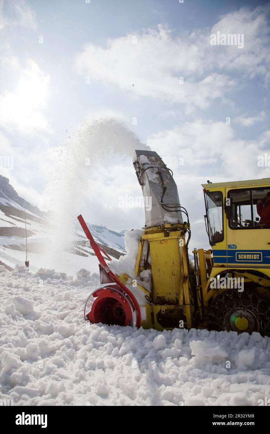 Col Du Galibier, France. 22nd May, 2023. The snow milling machine ...