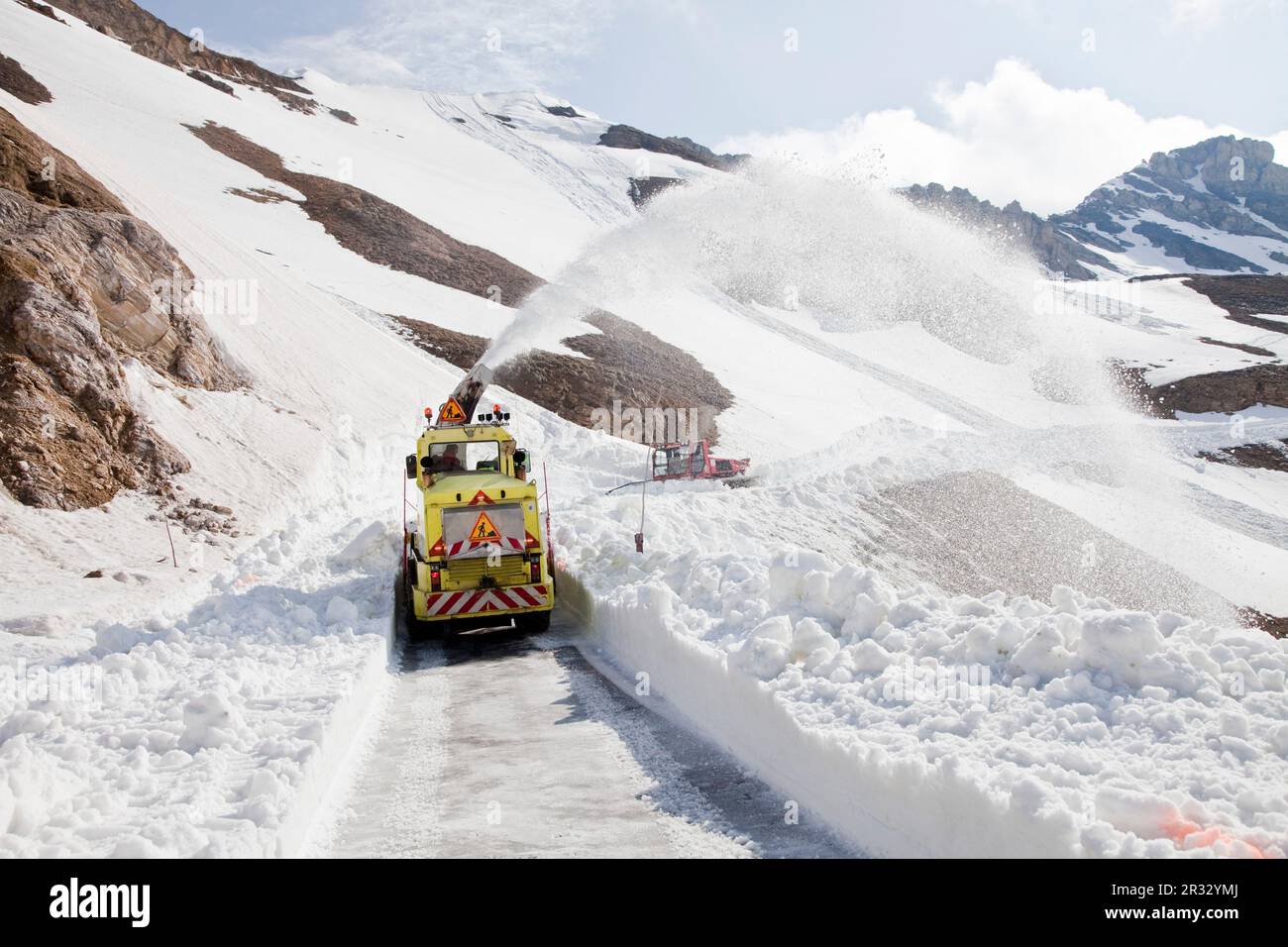 Col Du Galibier, France. 22nd May, 2023. The snow milling machine ...