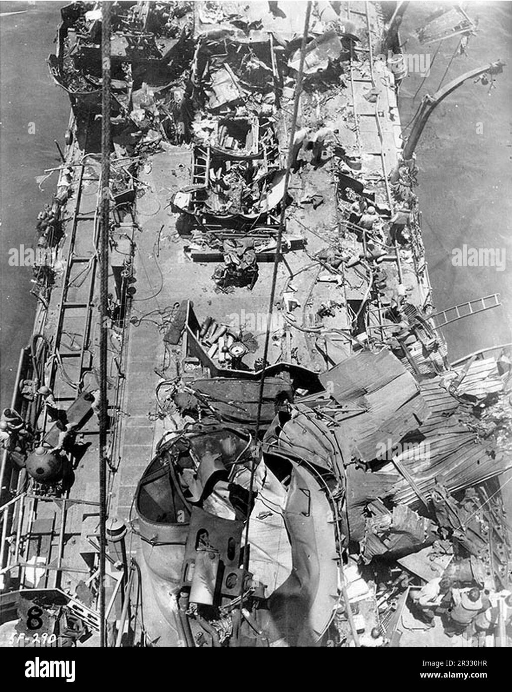 Damage amidships of USS Aaron Ward (DM-34) received during Kamikaze ...
