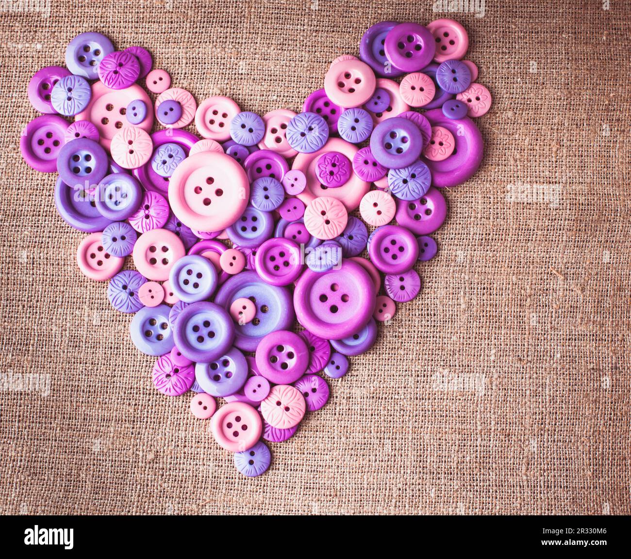 Wood figure heart hi-res stock photography and images - Alamy