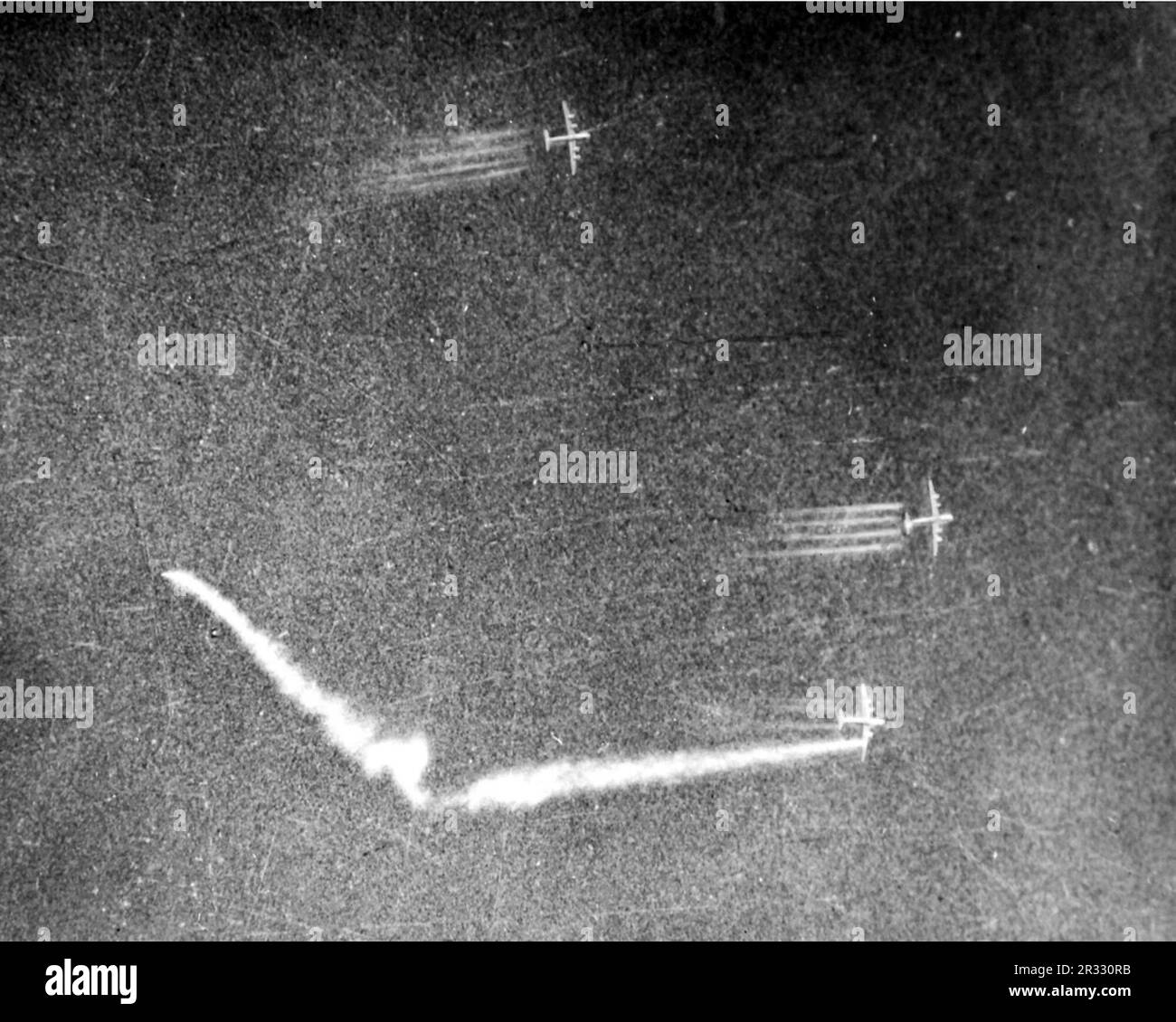 Aerial ramming hi-res stock photography and images - Alamy