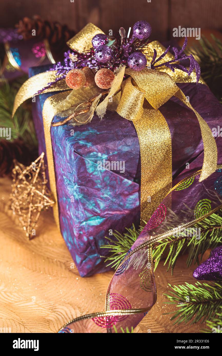 Ang bow hi-res stock photography and images - Alamy