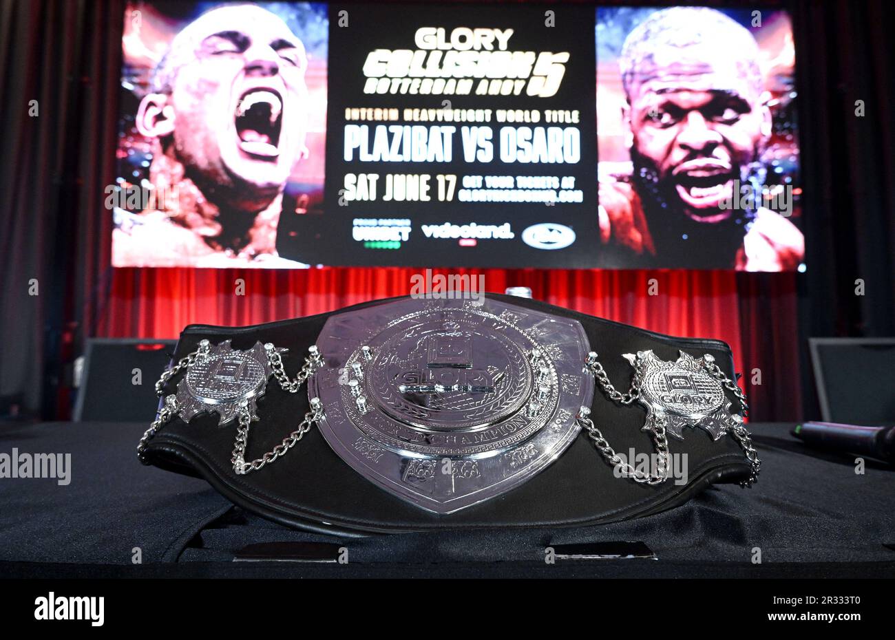 Heavyweight champion belt hi-res stock photography and images - Alamy