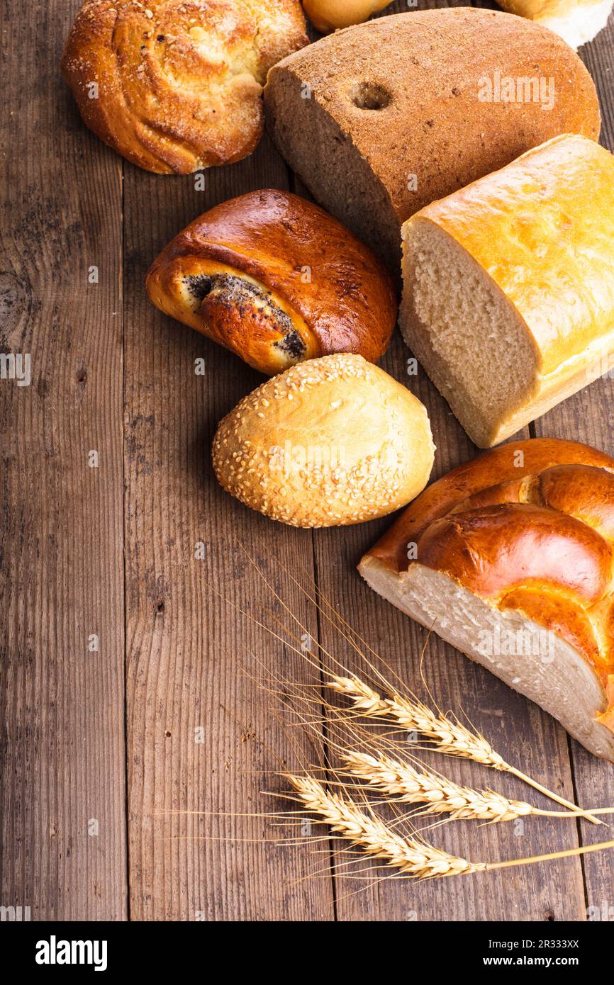 Types of bread Stock Photo - Alamy