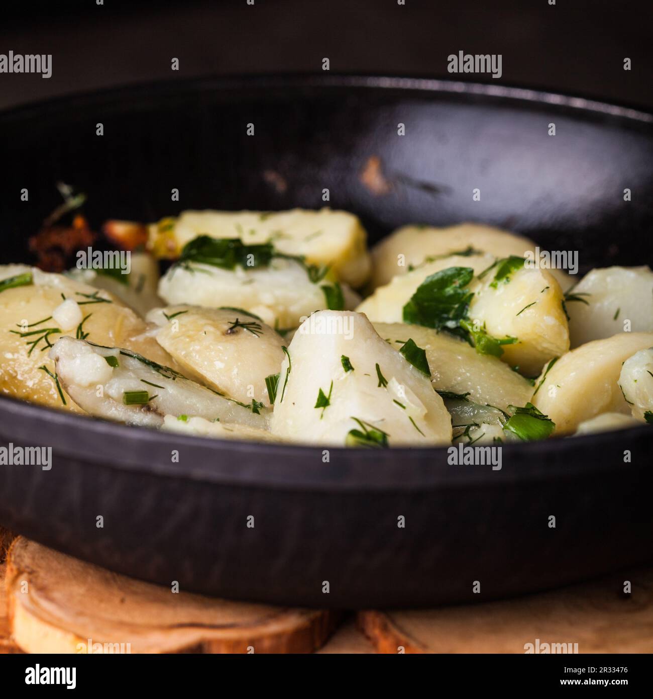 Baked potato pieces hi-res stock photography and images - Alamy
