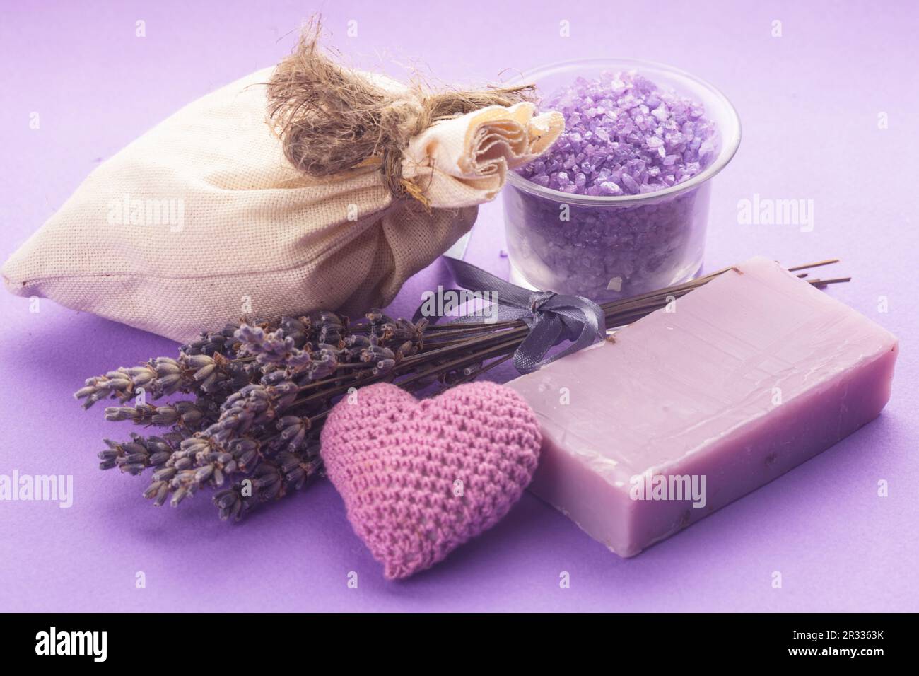 Lavender spa set Stock Photo - Alamy