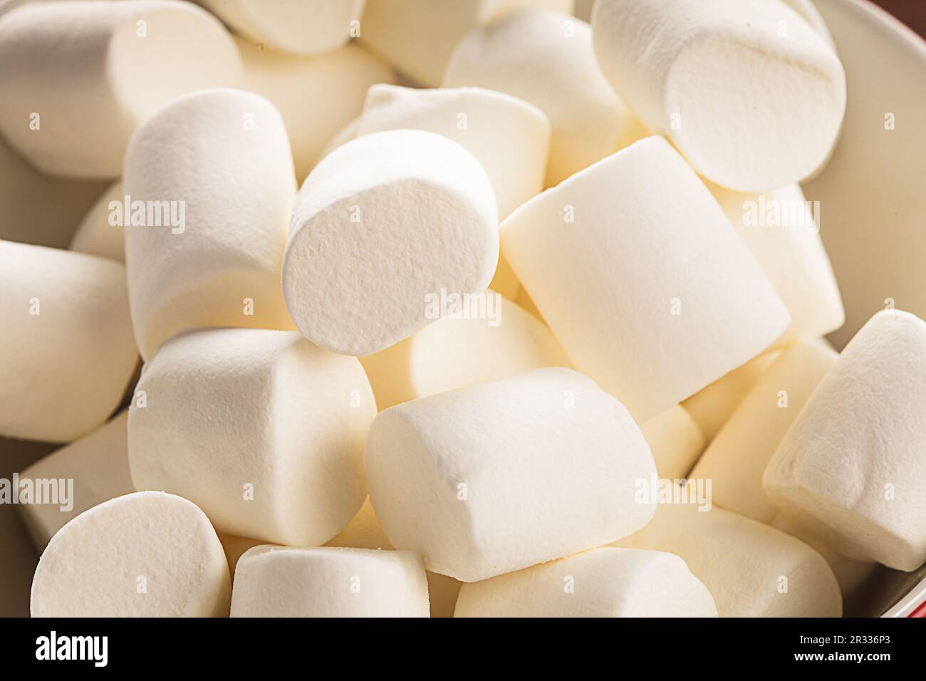 Marshmallow paste hi-res stock photography and images - Alamy