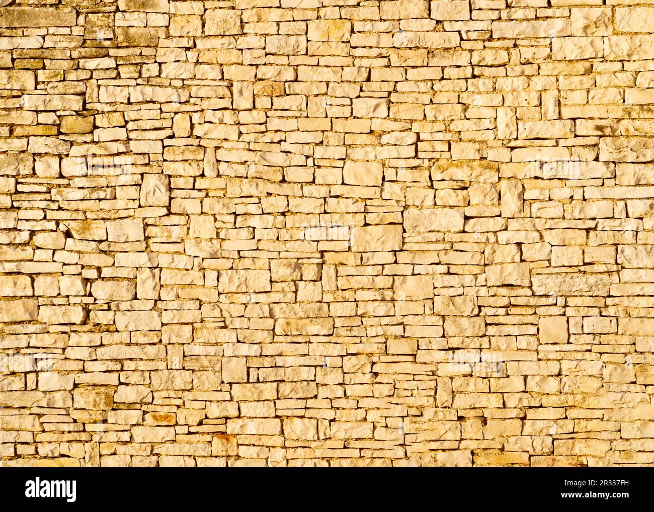 Stone rubble border hi-res stock photography and images - Alamy