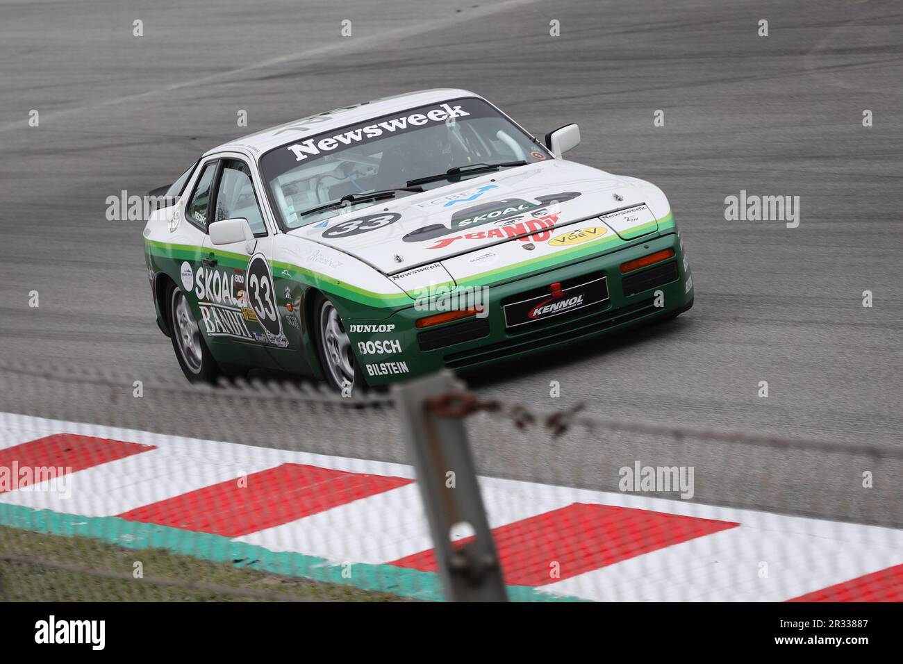 1986 Porsche 944 Turbo racing in the 6 hours of Barcelona Paco Godia ...