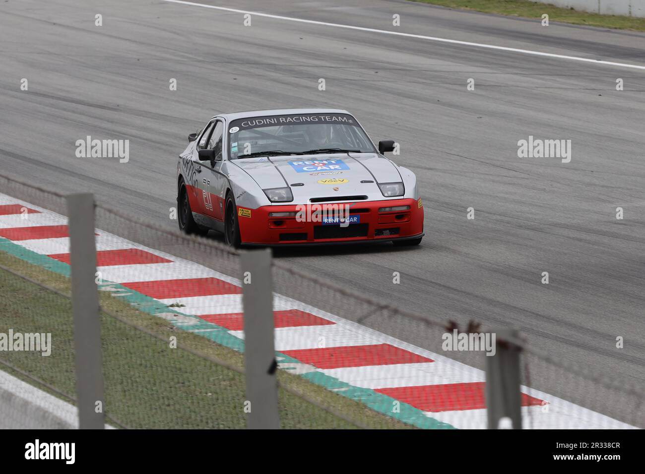 1989 Porsche 944 S2 racing in the 6 hours of Barcelona Paco Godia ...