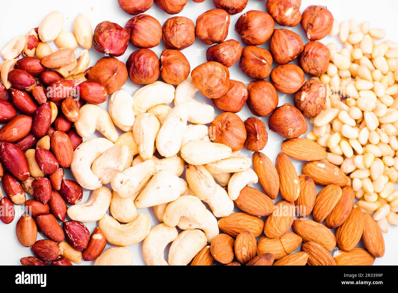 Groundnut heap hi-res stock photography and images - Alamy