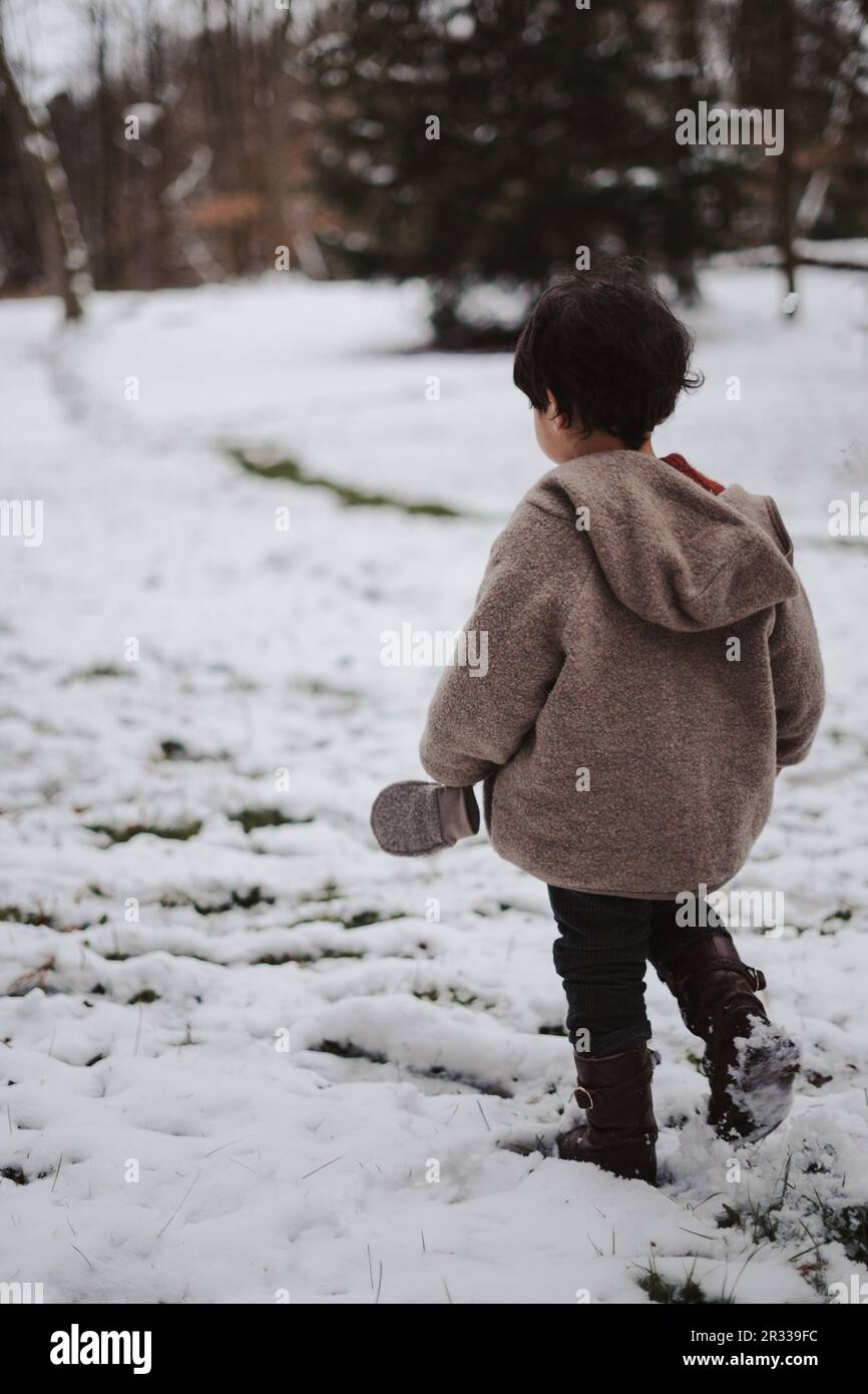 Boy snow footprints hi-res stock photography and images - Alamy