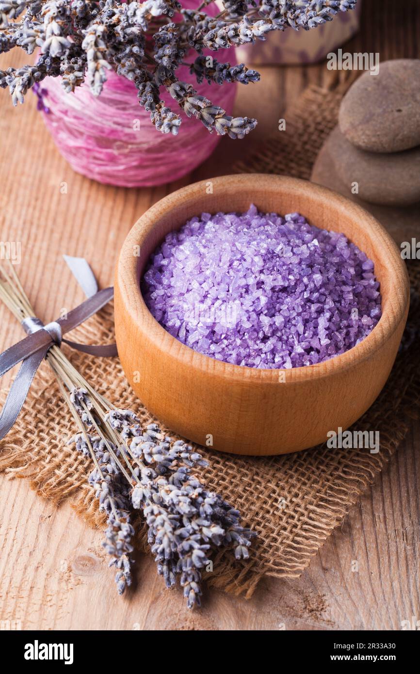 Lavender flowers aromatic sea hi-res stock photography and images - Alamy