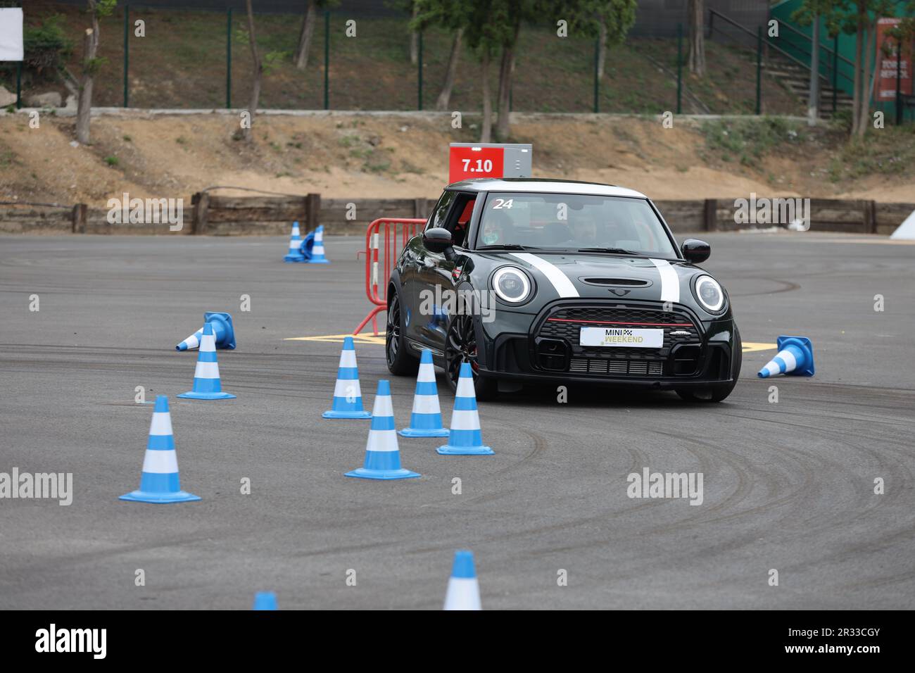 Mini Cooper test driving experience with members of public driving at ...