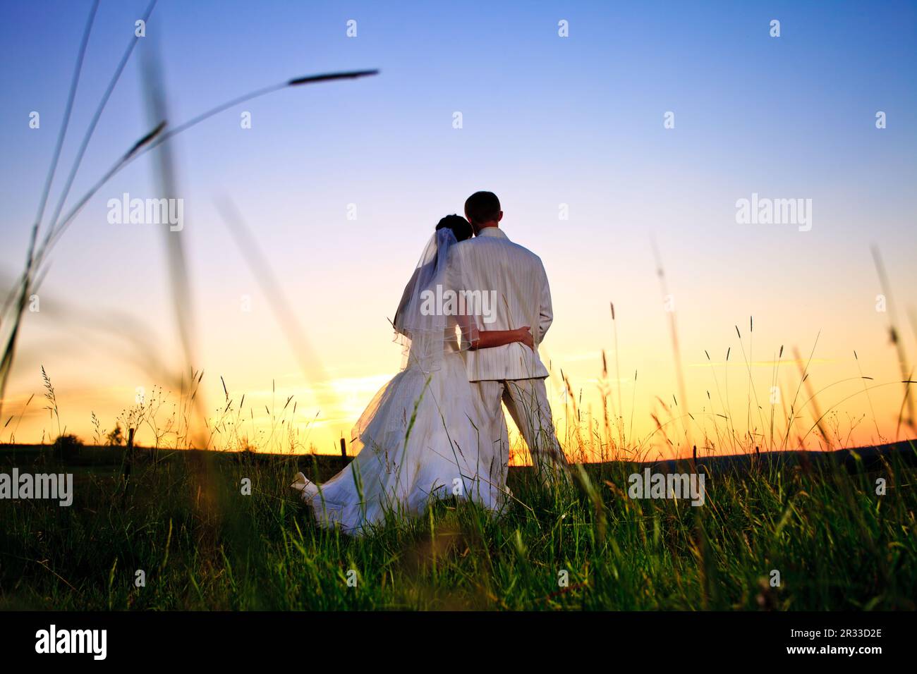 Marriage at sunset hi-res stock photography and images - Alamy
