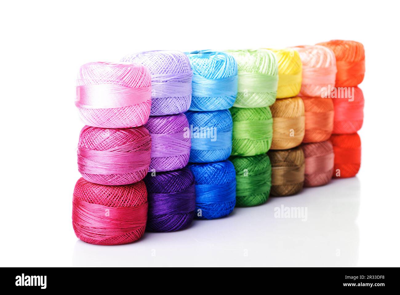 Tied up thread hi-res stock photography and images - Alamy