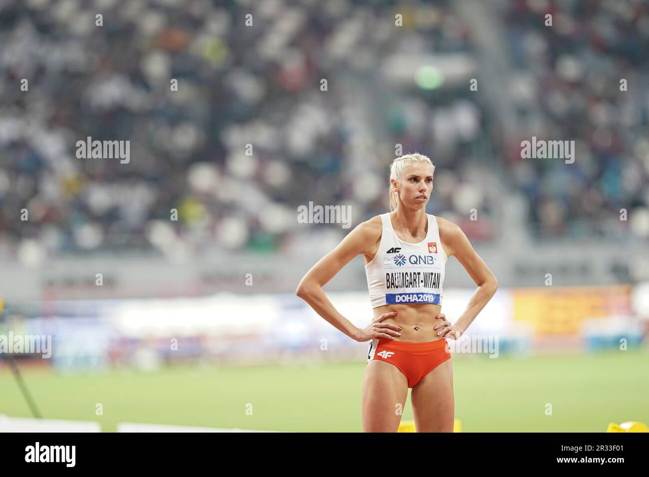 Iga Baumgart-Witan running the 400m at the 2019 World Athletics ...
