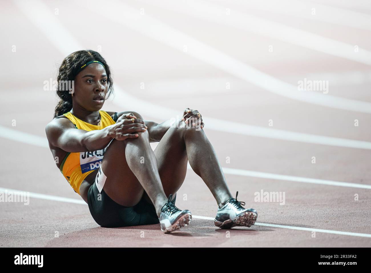 Shericka Jackson running the 400m at the 2019 World Athletics ...