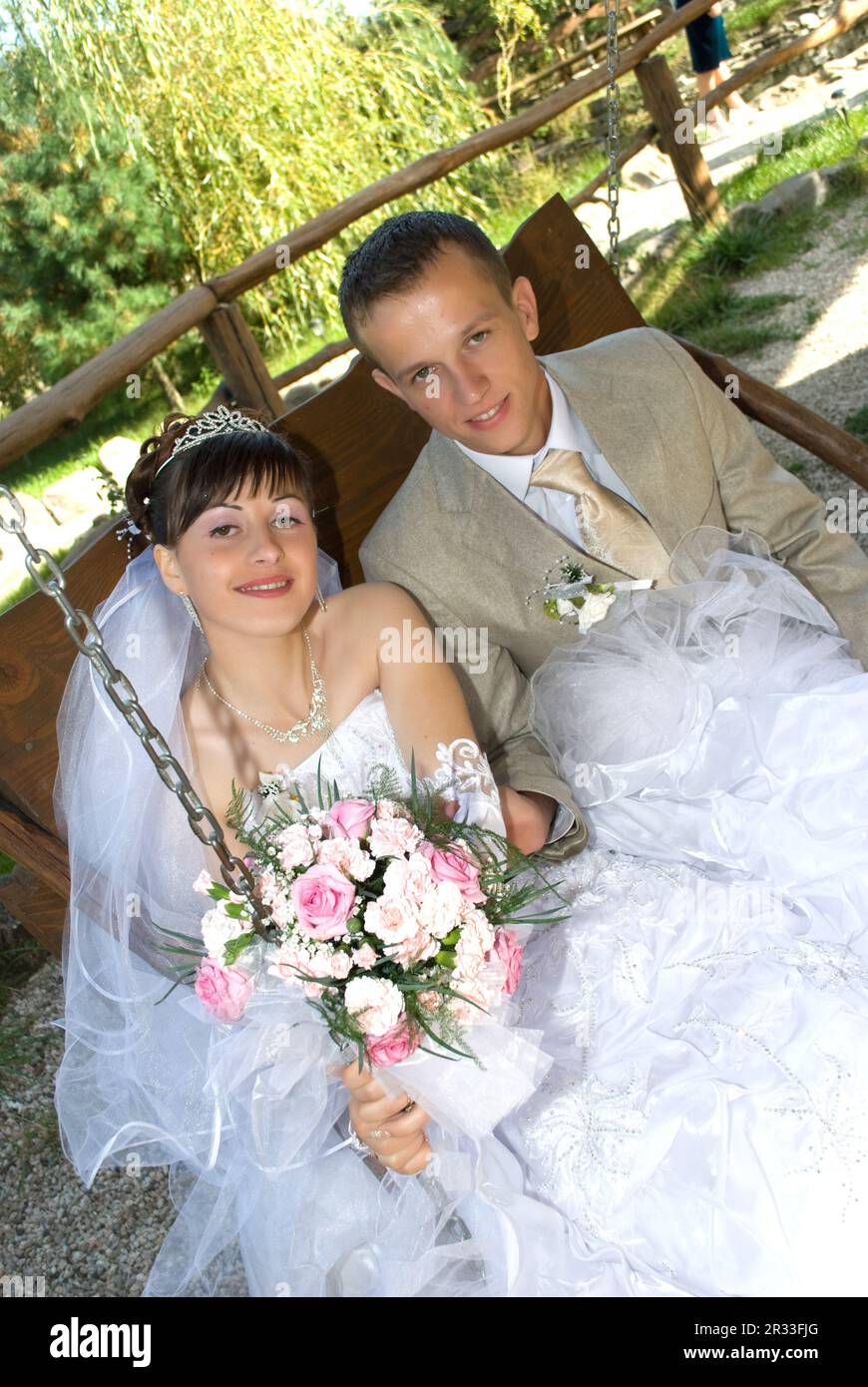 Swing bride hi-res stock photography and images - Alamy