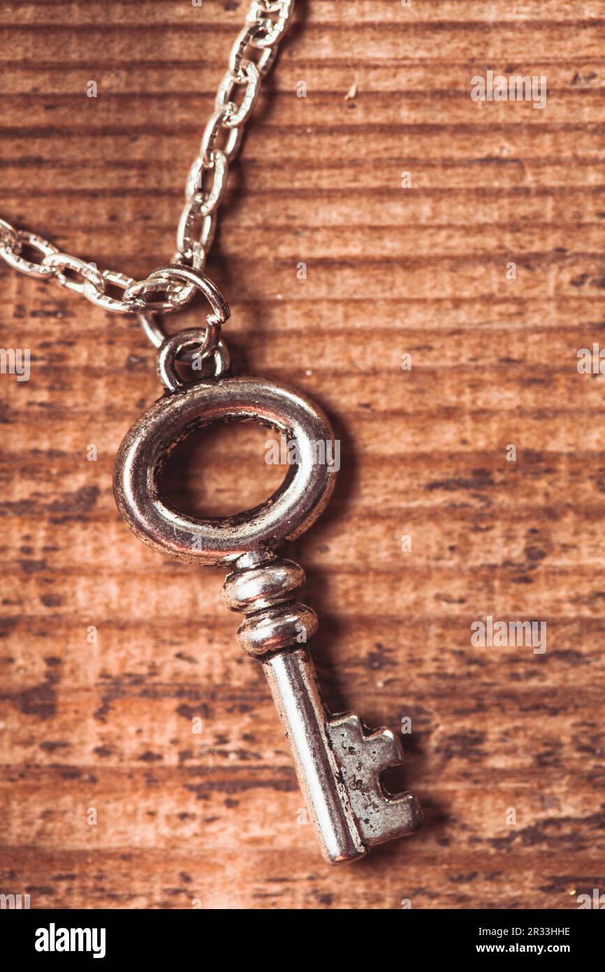 Vintage key hi-res stock photography and images - Alamy