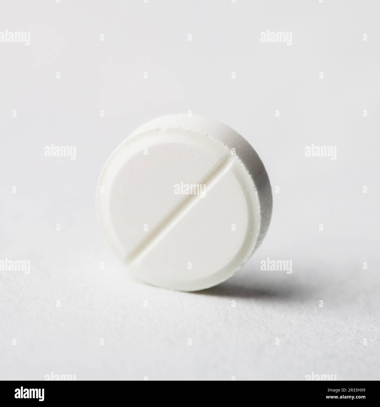 Tablet chemistry hi-res stock photography and images - Alamy