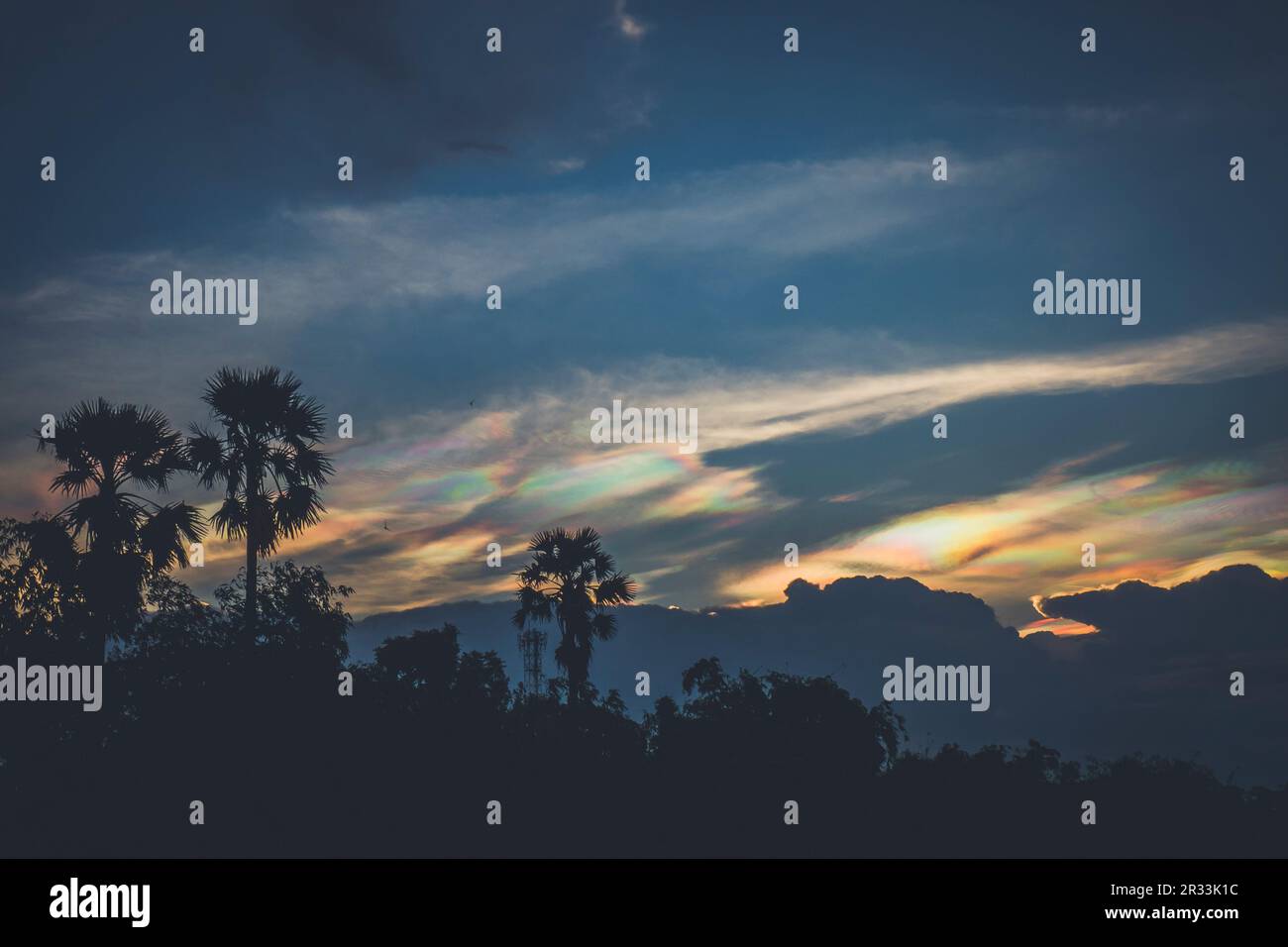 A Rare Look at an Iridescent Cloud. fire rainbows or rainbow clouds ...