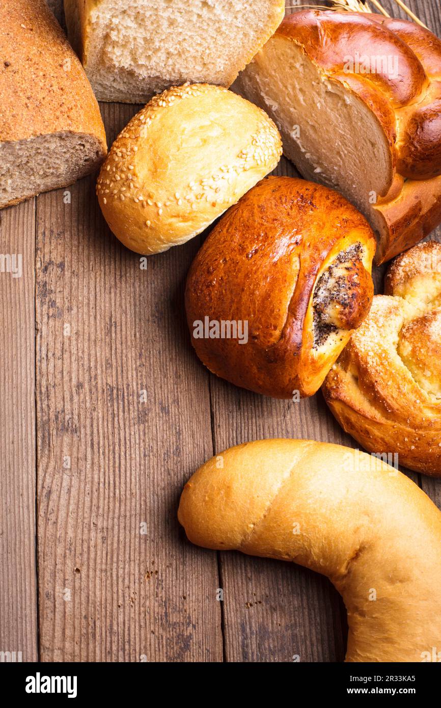 Challah bread pastry flour hi-res stock photography and images - Alamy
